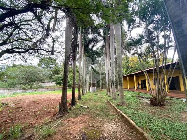 Casa / Sobrado Comercial para Venda em Vinhedo/SP Santa Claudina 6 Quartos