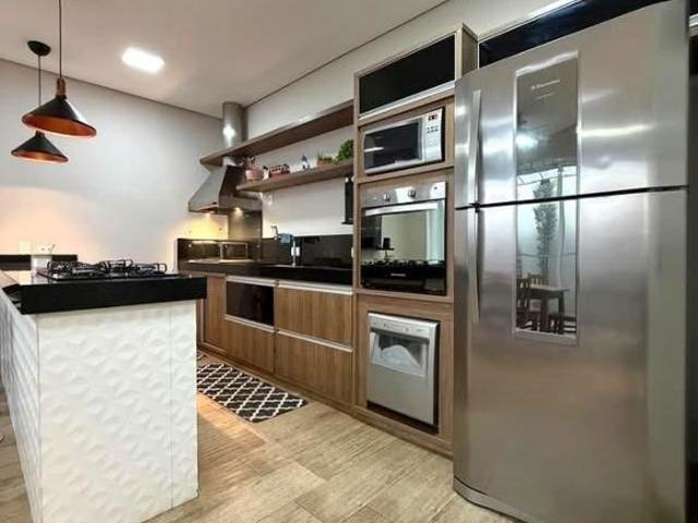 CASA SOBRADO CONDOMINIO Village das Américas AMERICANA SP