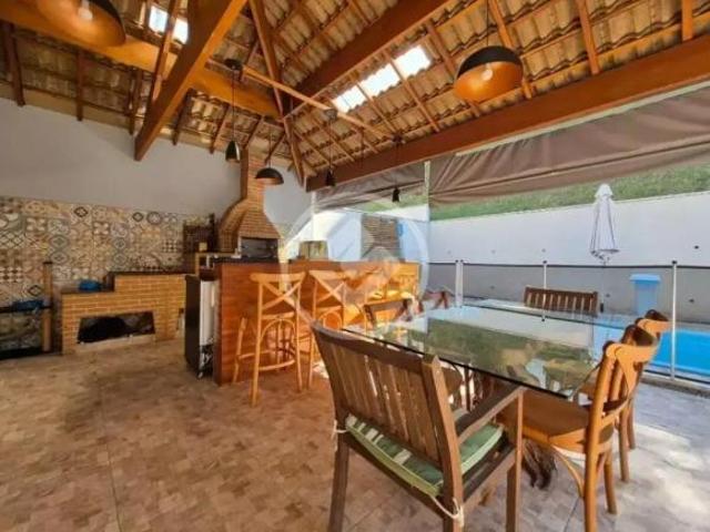 Casa Sobrado Condompinio Urbanova Premium Aceita permuta por apartamento com área de lazer