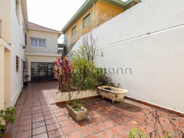 CASA SOBRADO CAMBUCI 5 DORMITÓRIOS 3 VAGAS