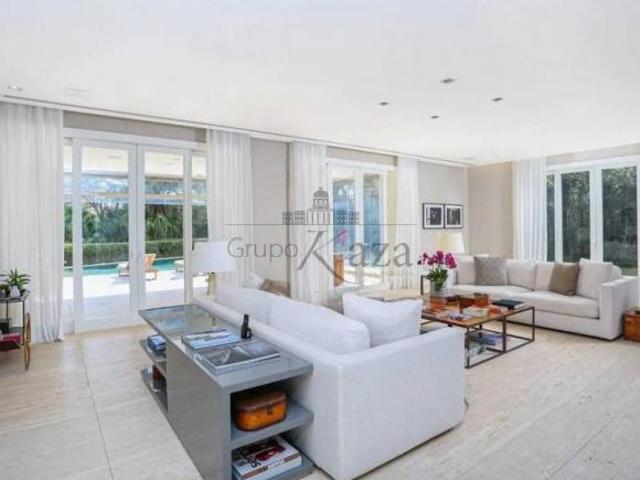 Casa Sobrado Cidade Jardim 5 Dormitórios 1.057m²