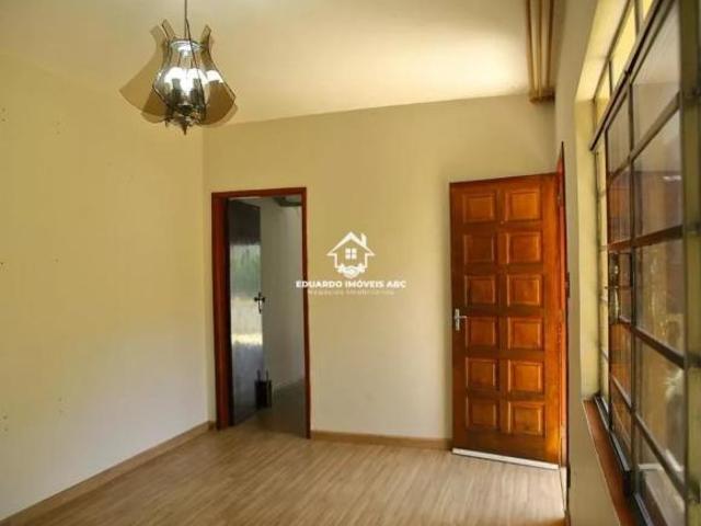 Casa Sobrado á venda, 3 dorm s, 1 suite s, 3 vaga s, 220 m²