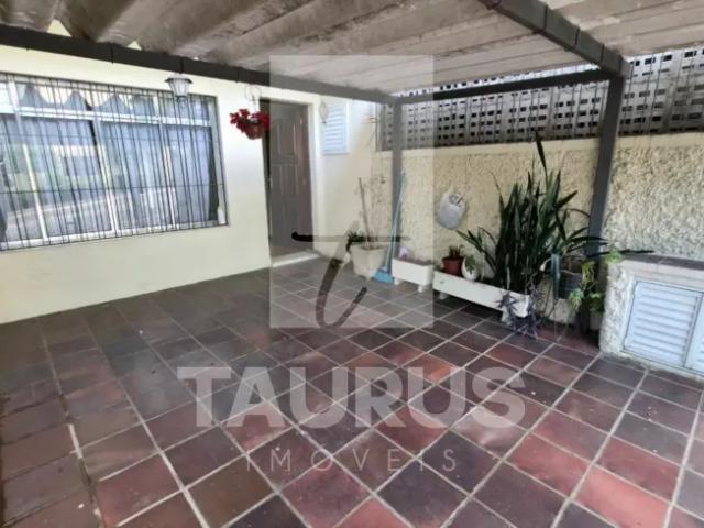 Casa Sobrado à venda, 3 dormitórios, 1 vaga, 145m², Campo Belo
