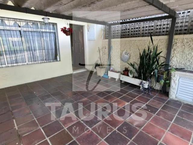 Casa Sobrado à venda, 3 dormitórios, 1 vaga, 145m², Campo Belo