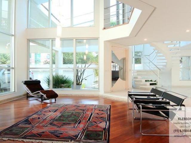 Casa Sobrado à Venda ALTO DE PINHEIROS São Paulo SP 4 Quartos 3 Suítes Piscina