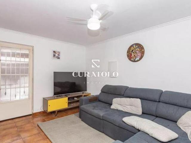 Casa sobrado à venda com 3 quartos e 2 vagas na Chácara Inglesa, São Paulo