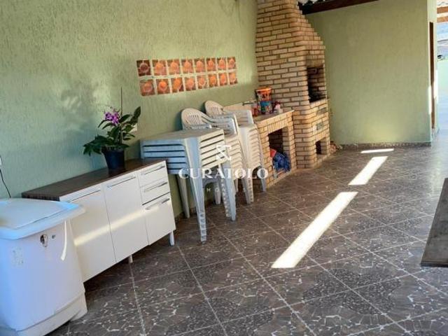 Casa sobrado à venda com 3 quartos e 6 vagas no Alvarenga, São Bernardo do Campo