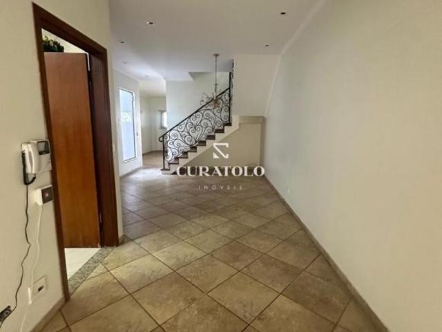 Casa sobrado à venda com 3 suítes e 4 vagas no Olímpico, São Caetano do Sul