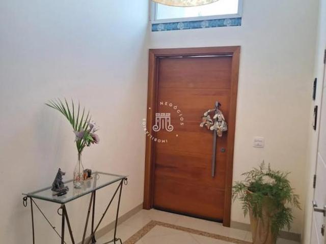 CASA SOBRADO À VENDA COM 04 QUARTOS COM SUÍTES NO CONDOMÍNIO PORTAL DO PARAISO II JUNDIAÍ/SP