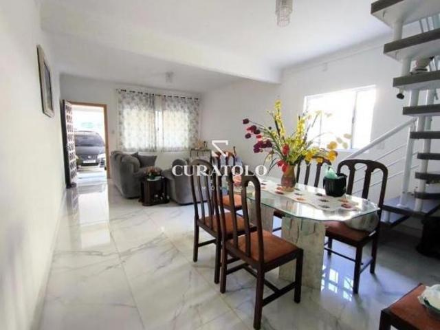 Casa sobrado à venda com 138 m², 3 quartos e 2 vagas na Penha, São Paulo