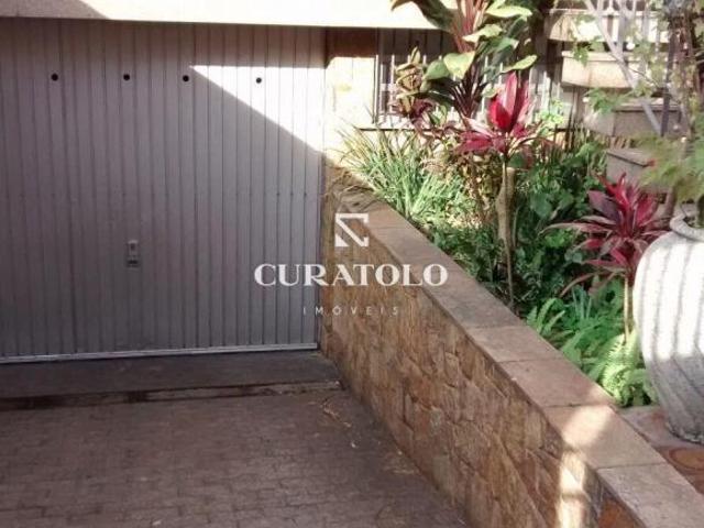 Casa sobrado à venda com 240 m², 3 quartos e 6 vagas, Mooca, São Paulo