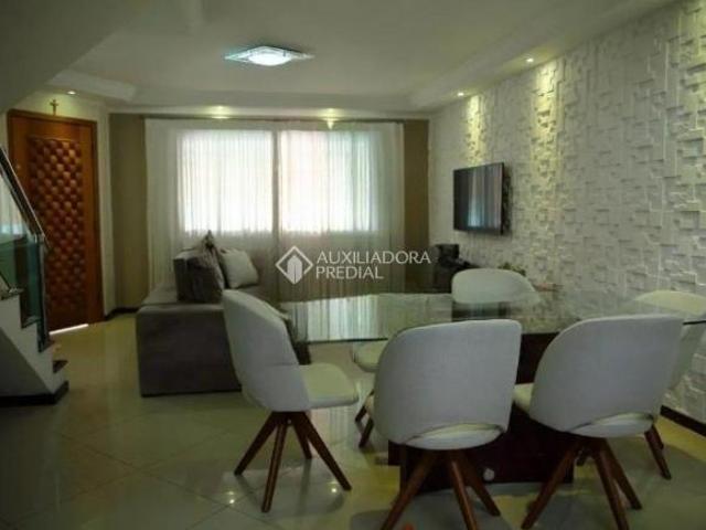 Casa Sobrado à venda com 242m², 3 suítes, 4 vagas Nova Petrópolis São Bernardo do Campo