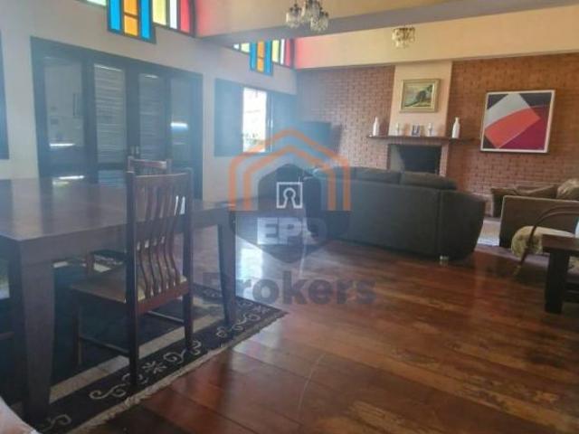 Casa Sobrado à venda com 402m² no bairro do Anhangabaú Jundiaí/ SP