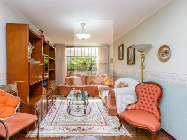 Casa sobrado à venda com 4 quartos, sendo 1 suíte, no Brooklin São Paulo