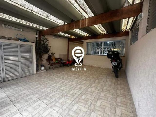 Casa / Sobrado à Venda com 4 quartos, 2 vagas Saúde / SP