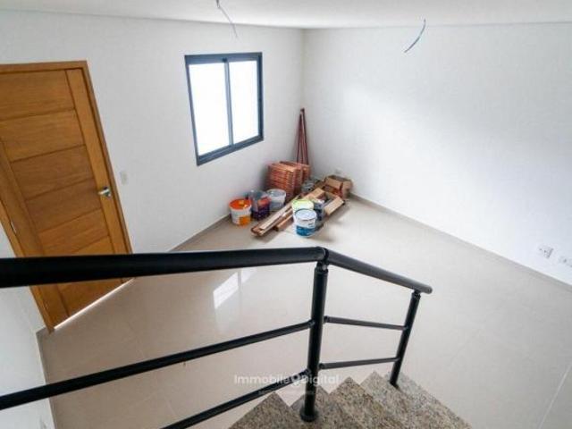Casa Sobrado à venda com 90 m², 3 quartos, 1 suíte, 2 banheiros, 2 vagas