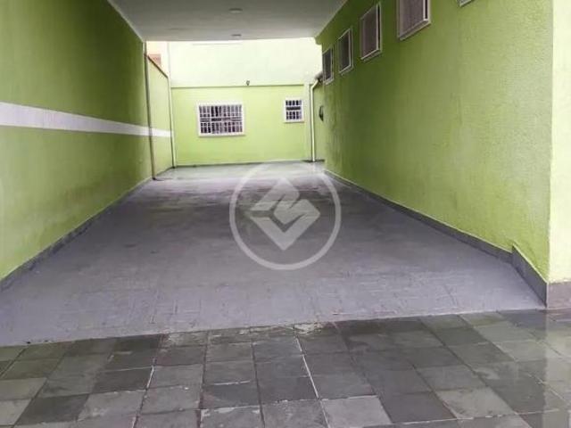 Casa Sobrado A Venda com Estrutura Comercial e Churrasqueira no Jardim Continental II em Taubaté 3