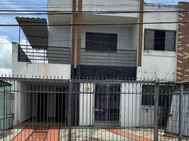 Casa / Sobrado á venda de 297 m² no Setor Sul Goiânia GO