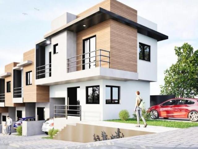 Casa Sobrado à Venda em Taquareiras, Gravataí
