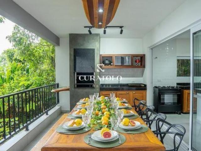 Casa sobrado à venda em Ubatuba com 500 m², 4 quartos e 2 vagas na Vila Prudente, São Paulo