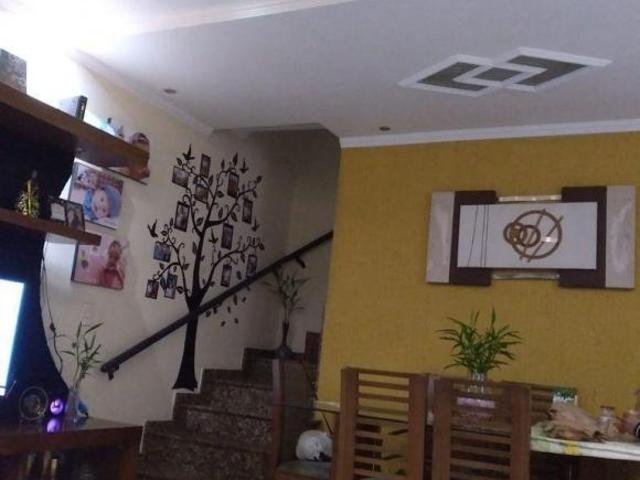 Casa Sobrado a venda em Guarulhos 3 dormitórios