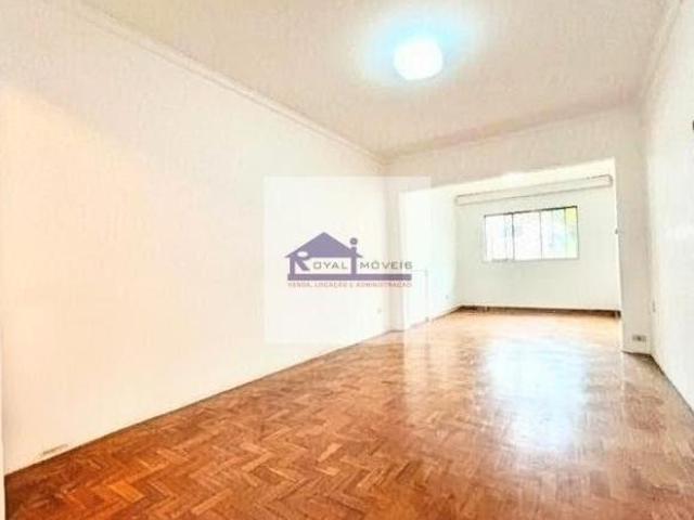 Casa Sobrado à Venda em Mirandópolis, SP | 240m², 3 Dorms