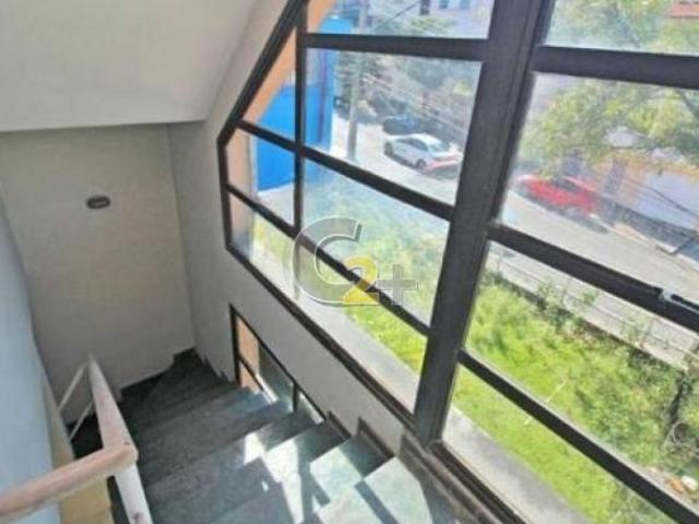 Casa Sobrado à venda em Perdizes com 3 quartos, sendo 1 suíte e 2 vagas