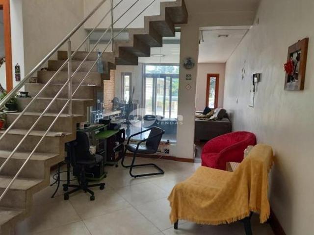 CASA SOBRADO Á VENDA EM SÃO BERNARDO DO CAMPO