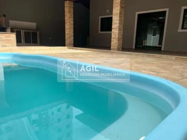 Casa sobrado a venda Jardim Paraíso São José dos Campos SP Terreno: 420m² Área construída: 32