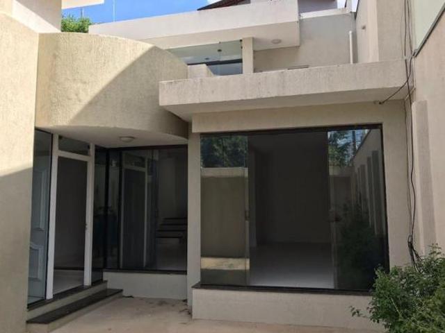 Casa Sobrado à venda Jd. Chapadão, próx clube Andorinha, 3 suites