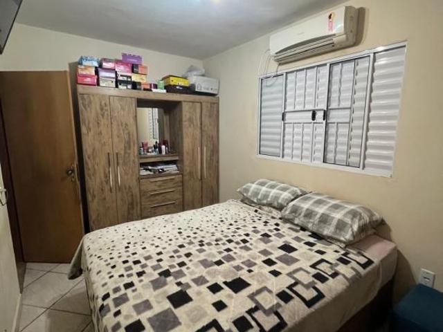 Casa Sobrado á venda localizada no Jd Pinheiros Jaguariúna SP Área construída: 203m²