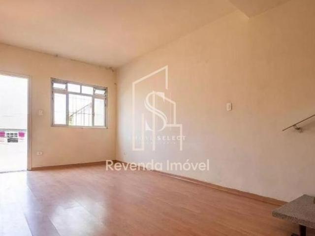 Casa sobrado à venda na Vila Madalena de 99m² com 2 dormitórios e 1 vaga de garagem Casa sobrado à v
