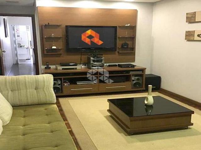 Casa sobrado a venda na Vila Mazzei