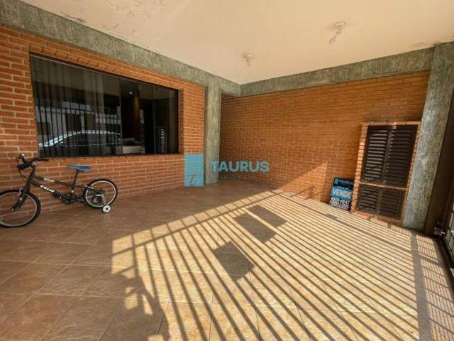Casa sobrado à venda na Vila da Saúde, 3 quartos, 2 vagas, quintal, 134m²