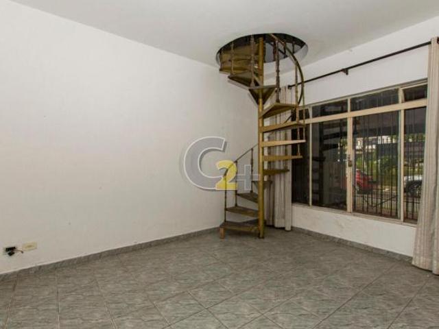 Casa sobrado à venda na Vila Leopoldina, 3 quartos, quintal e 2 vagas de garagem