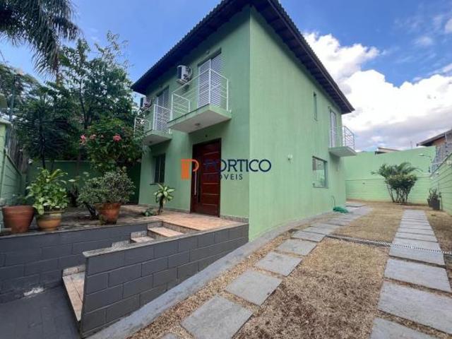 Casa sobrado à venda no bairro Bosque de Barão em Barão Geraldo Campinas/SP