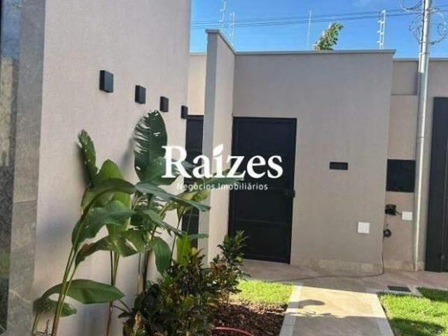 Casa Sobrado à venda no Bairro Novo Mundo com 3 quartos, 1 suíte, 2 vagas