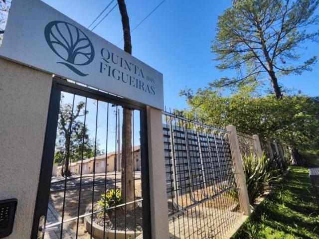 Casa Sobrado a venda no Centro de Viamão