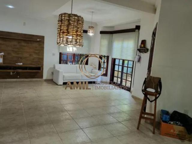 Casa Sobrado à Venda no Condomínio Eldorado, Urbanova São José dos Campos SP: 5 Quartos, 1 Suíte
