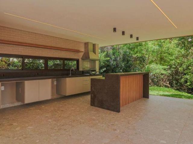 Casa sobrado à venda no Condomínio Fazenda Imperial em Sorocaba SP