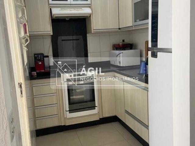Casa sobrado a venda no condomínio Quinta dos Ipês São José dos Campos SP A.C.: 75m² A.T.: 125m