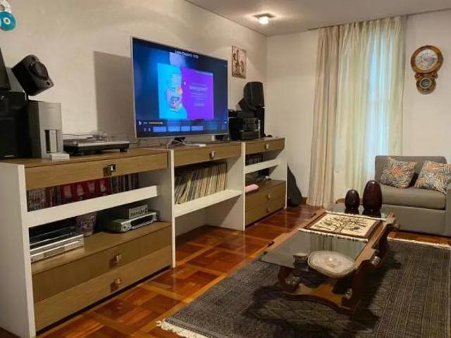 Casa sobrado à venda no Condomínio Tamboré 1 em Tamboré em Barueri SP