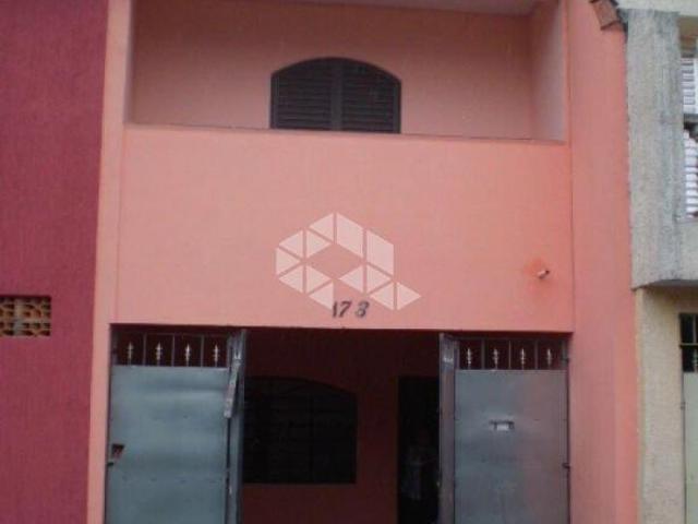 Casa sobrado a venda no Jardim Fontalis