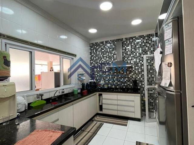 CASA SOBRADO A VENDA NO RESIDENCIAL VILLA BRANCA I