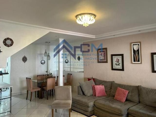 CASA SOBRADO A VENDA NO RESIDENCIAL QUINTAS DOS ESTEVES