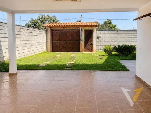 Casa Sobrado à Venda ou Locação Residencial no Medeiros – Jundiaí/SP