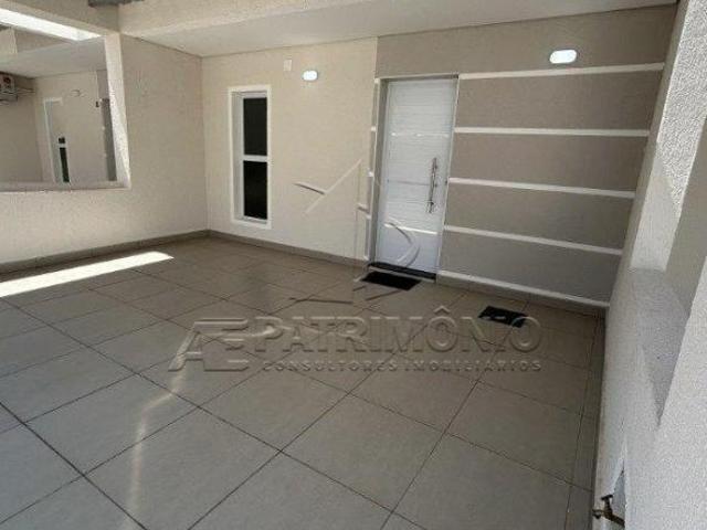 CASA SOBRADO AMERICO FIGUEIREDO COM 3 QUARTOS SENDO 1 SUITE