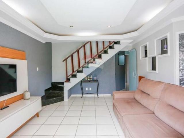 Casa Sobrado Amplo e Reformado Ideal para Morar ou Investir! R$ 448.000,00