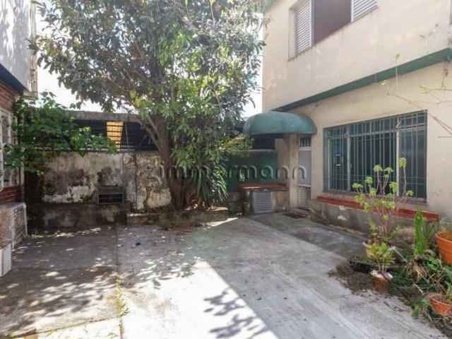 CASA SOBRADO ÁGUA BRANCA 2 DORMITÓRIOS