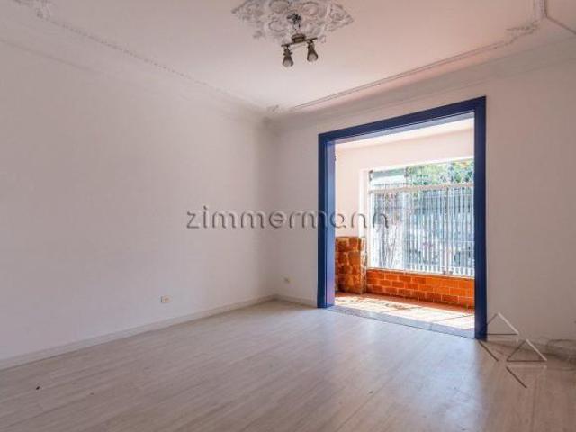 CASA SOBRADO ÁGUA BRANCA 4 DORMITÓRIOS 5 VAGAS